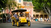 Main Street Vehicles | Rides & Attractions | Disneyland Resort