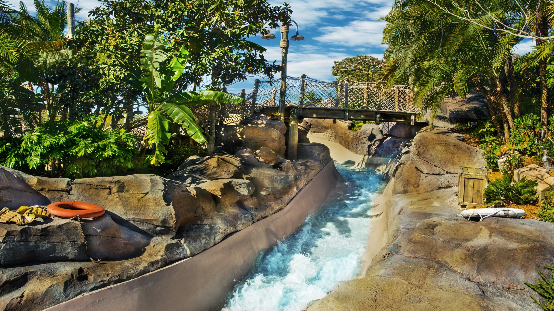 Disney s Typhoon Lagoon Water Park OrlandoHoppers Disney s Typhoon Lagoon Water Park OrlandoHoppers
