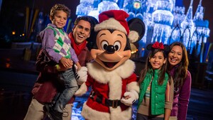Mickey's Very Merry Christmas Party | Walt Disney World Resort